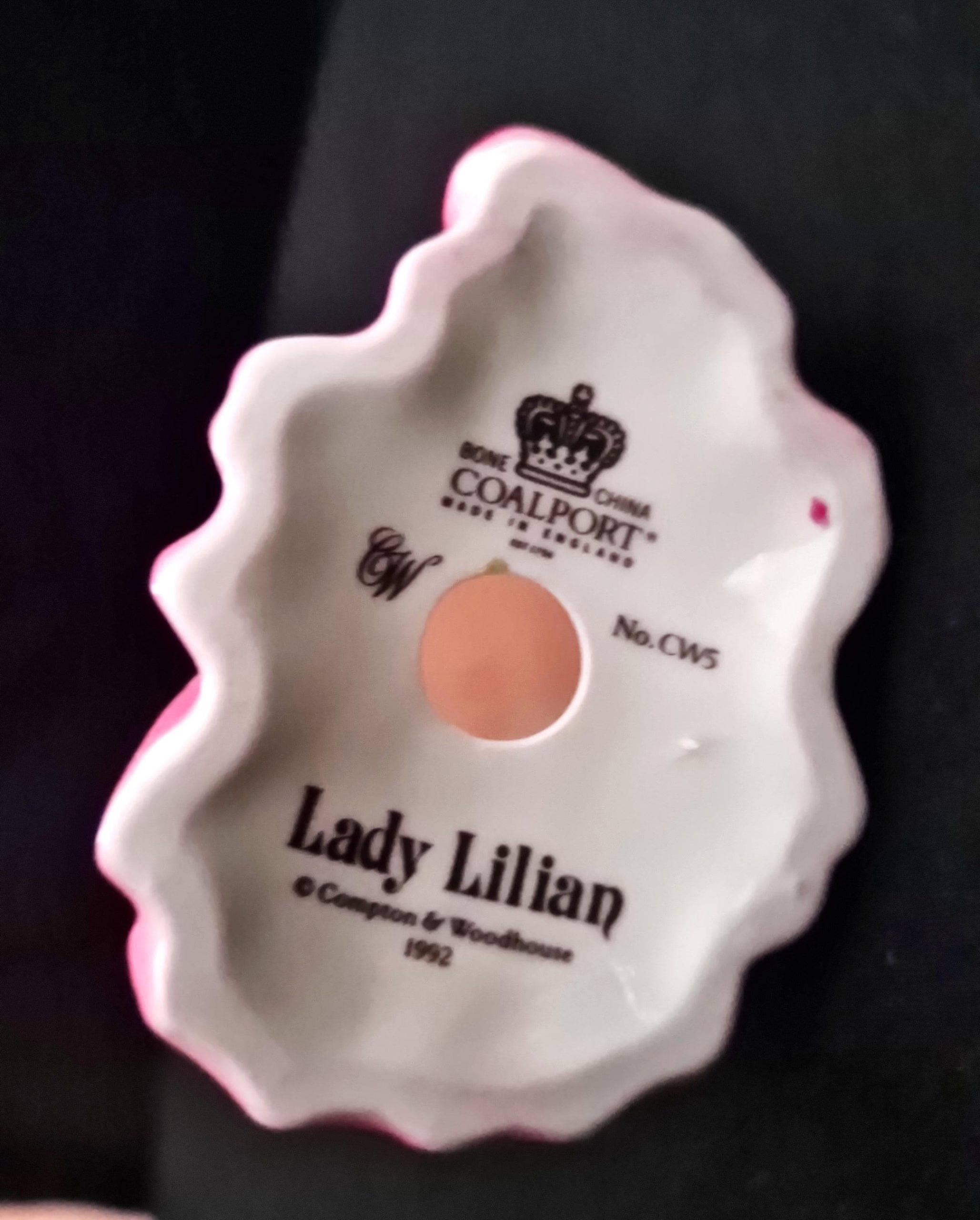 Порцеланова статуетка Coalport - лимитирана колекция Lady Lilian ...