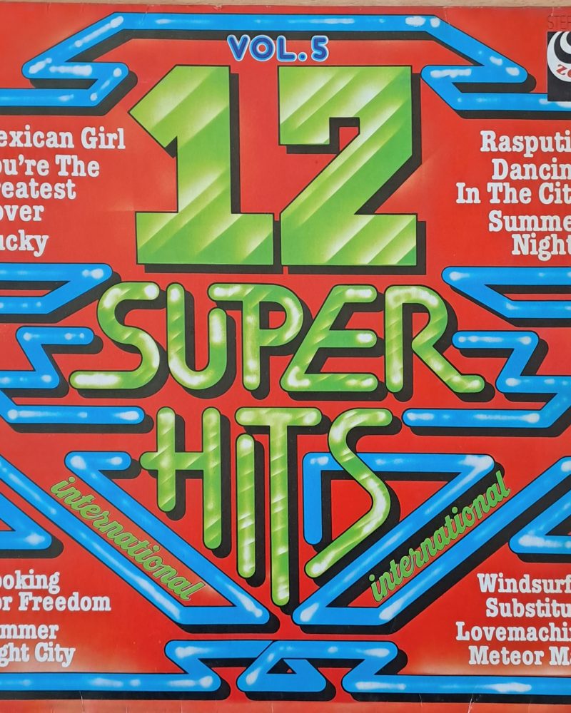 12 Super Hits International - Антикварен магазин Флимаркет
